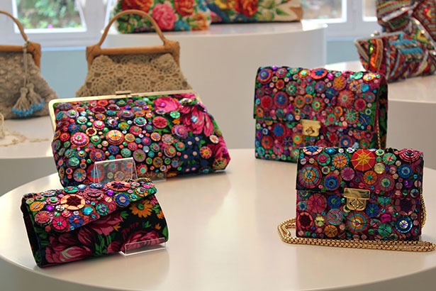 Sarah's Bag - Lebanon Traveler