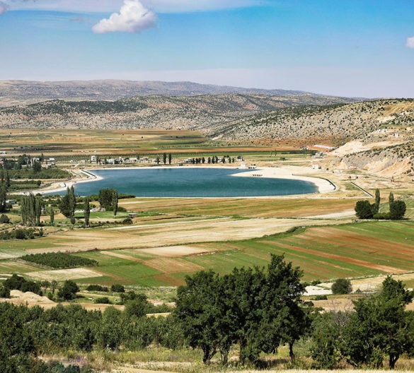 5 Captivating Lakes - Lebanon Traveler