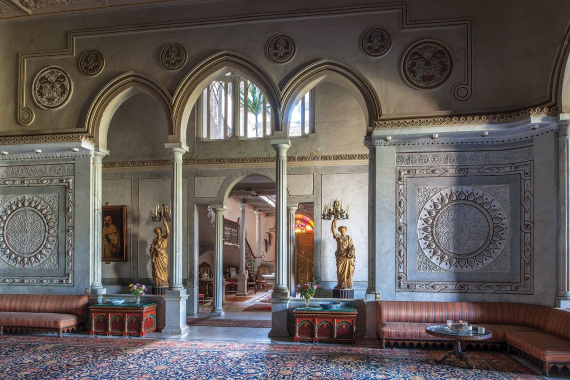 Walk Through Sursock - Lebanon Traveler