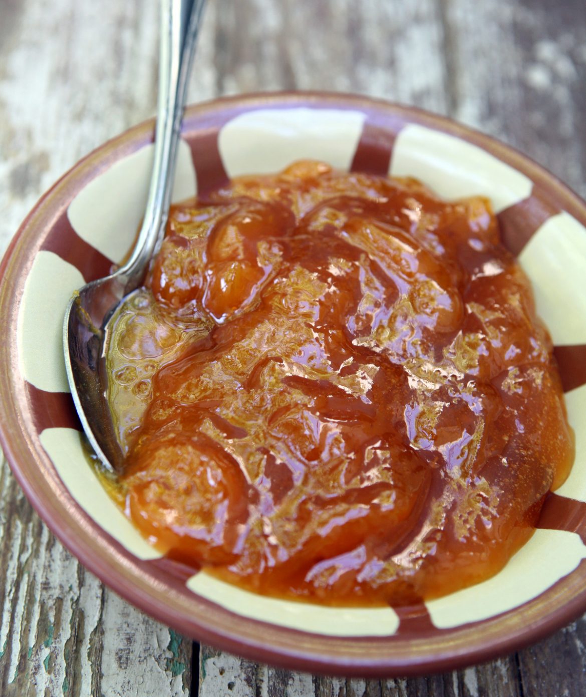 Lebanese Apricot Jam - Lebanon Traveler