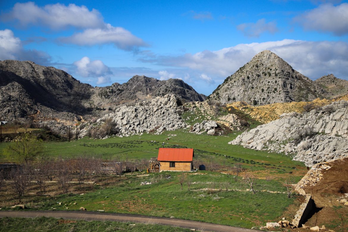 18 Places of Outstanding Natural Beauty in Lebanon - Lebanon Traveler