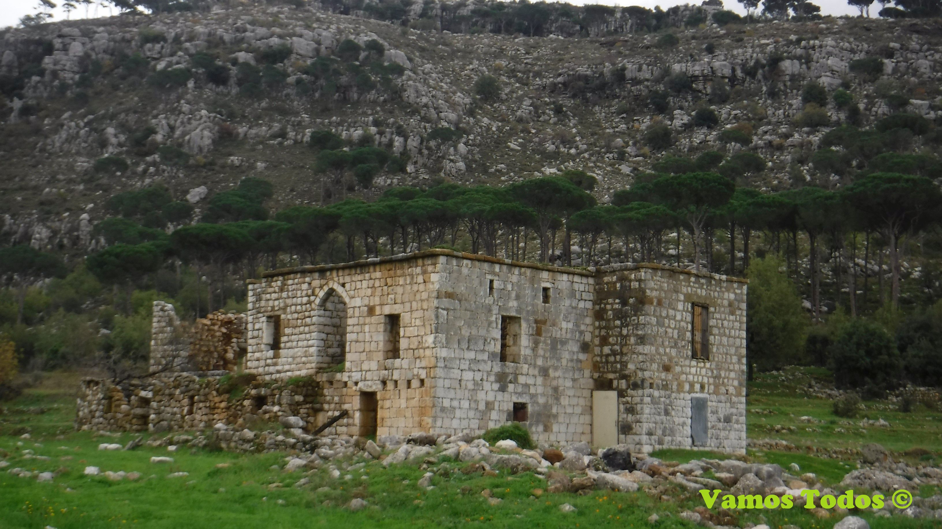 Lamartine Valley - Ras El Metn Hike with Vamos Todos - Lebanon Traveler