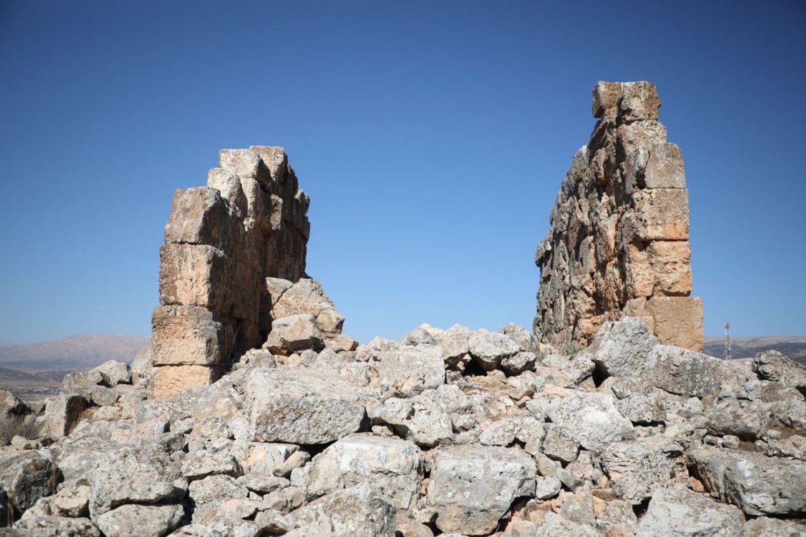 Mini Guide to Deir El Ahmar - Lebanon Traveler