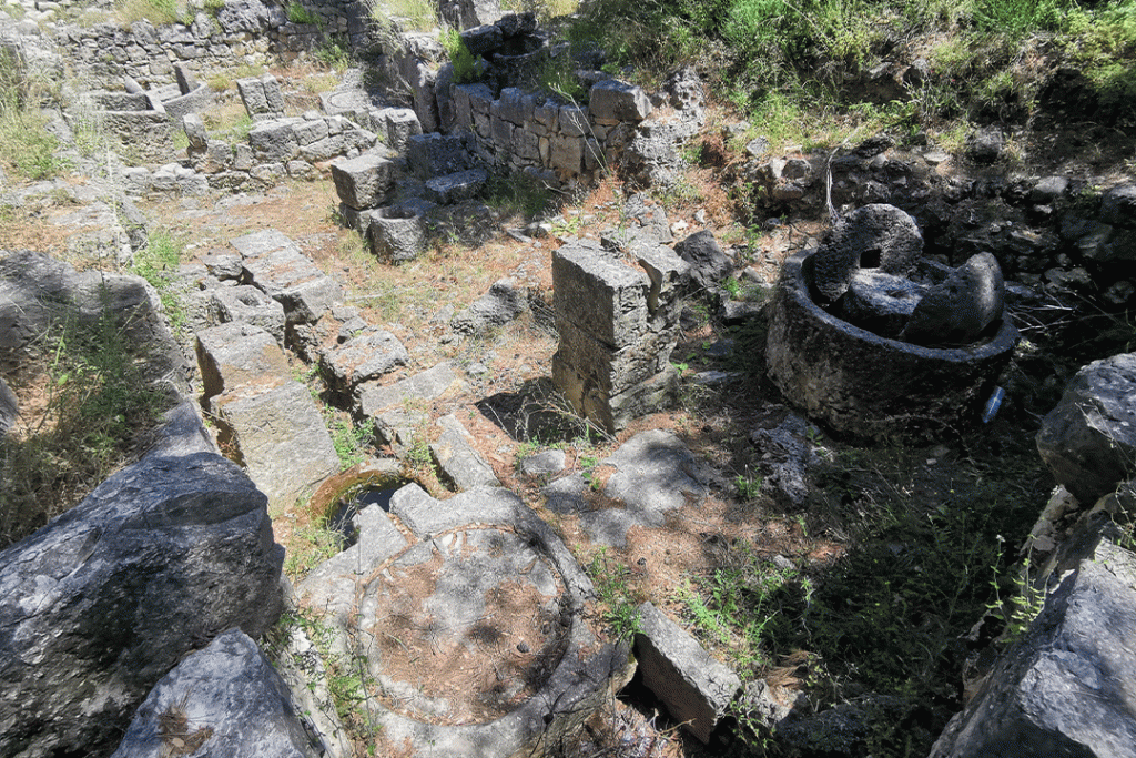 5 Historic Sites in Lebanon Where You Can Travel Back in Time - Lebanon ...