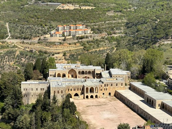 Lebanon Traveler - Taking you on a journey around Lebanon and beyond