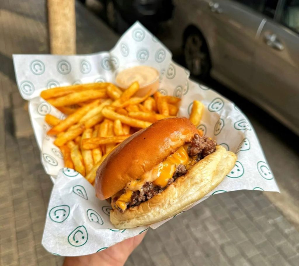Best Burger Places in Beirut - Lebanon Traveler