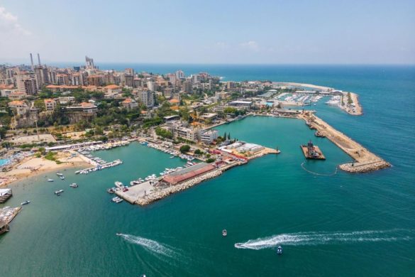 12 Famous People with Lebanese Roots - Lebanon Traveler